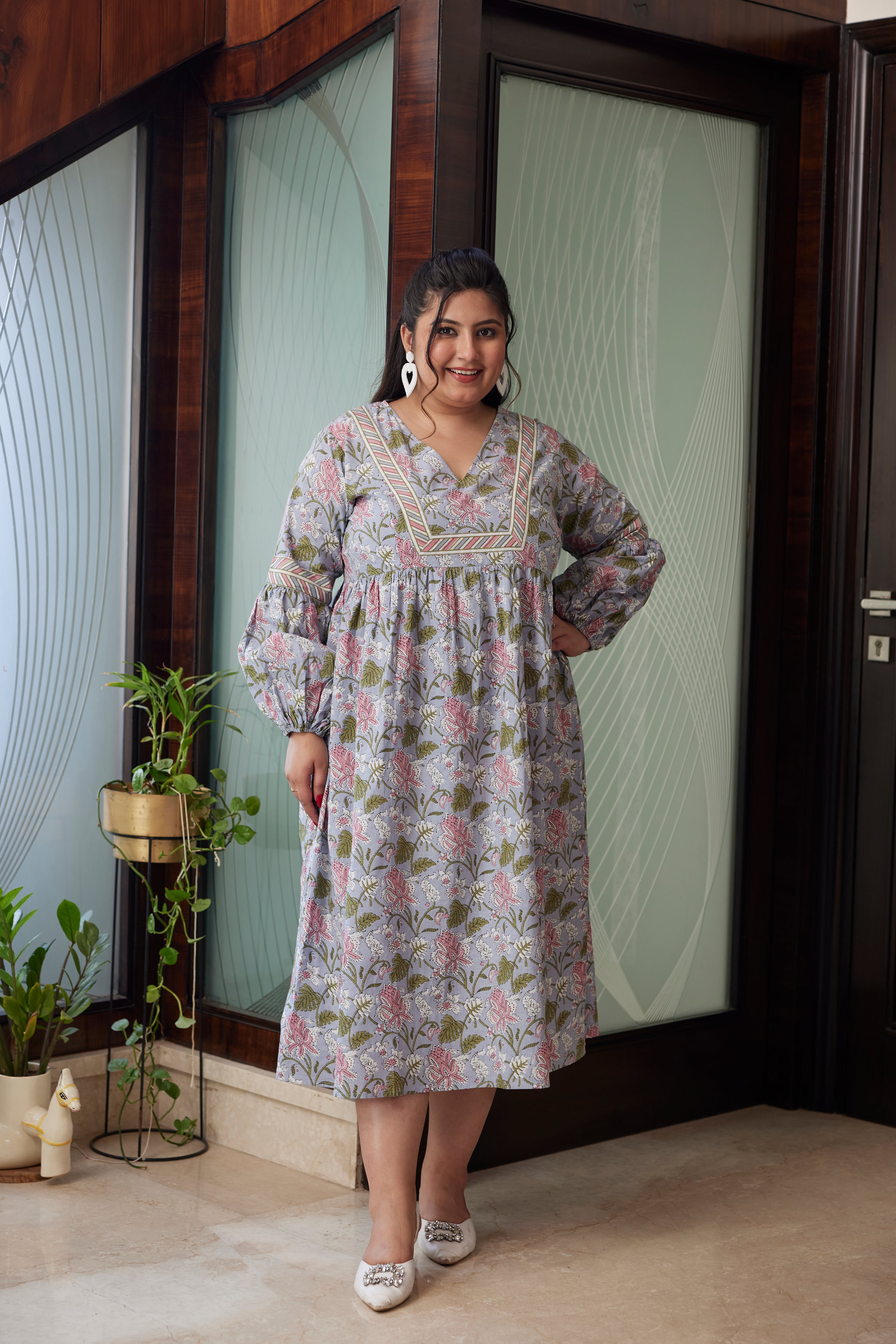 DRESSES – Nangaliaruchira